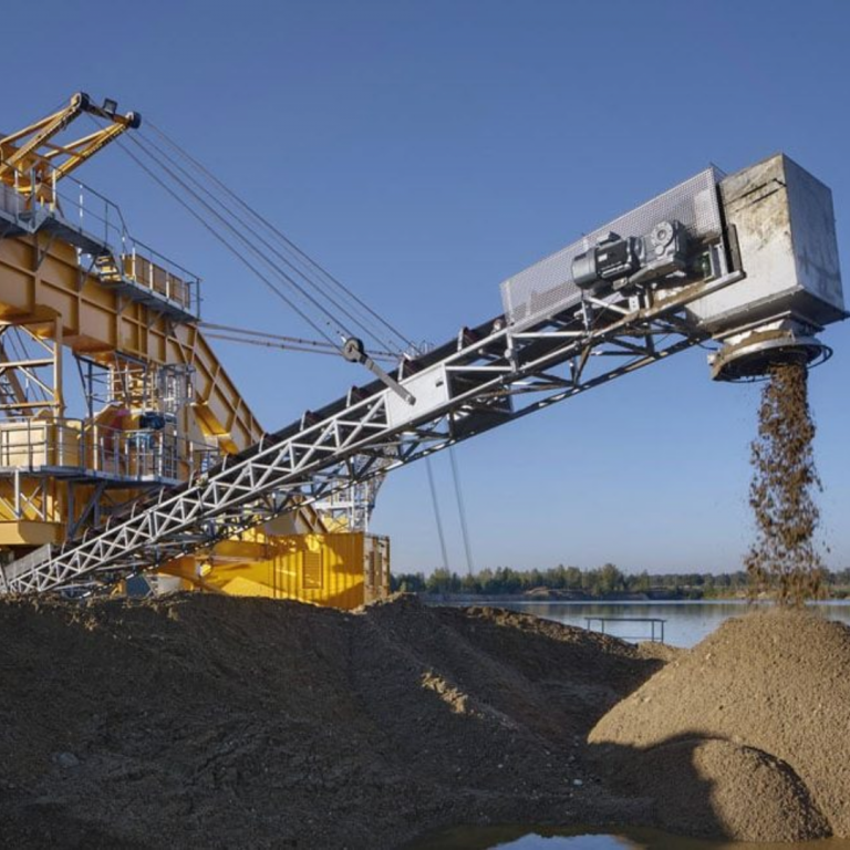 Home - Rohr Bagger GmbH